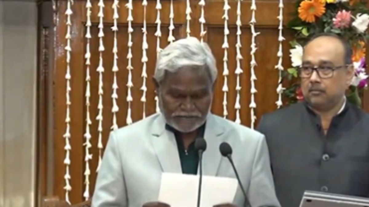 Champai Soren Takes Oath As New Jharkhand Chief Minister At Raj Bhavan In Ranchi